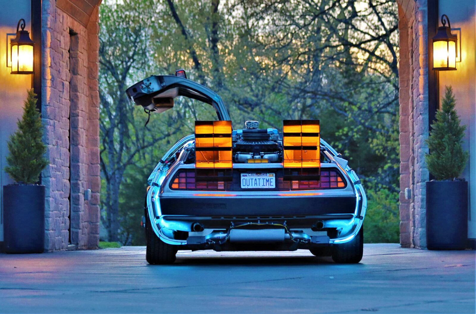 There's A 1981 DeLorean DMC-12 Time Machine For Sale