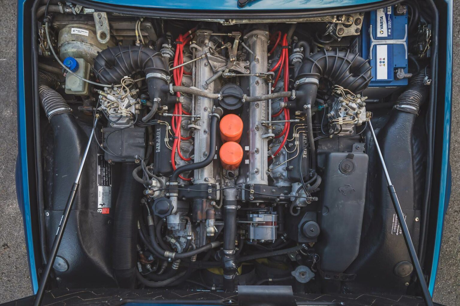 The Ferrari 412i: The Affordable Colombo V12 Ferrari