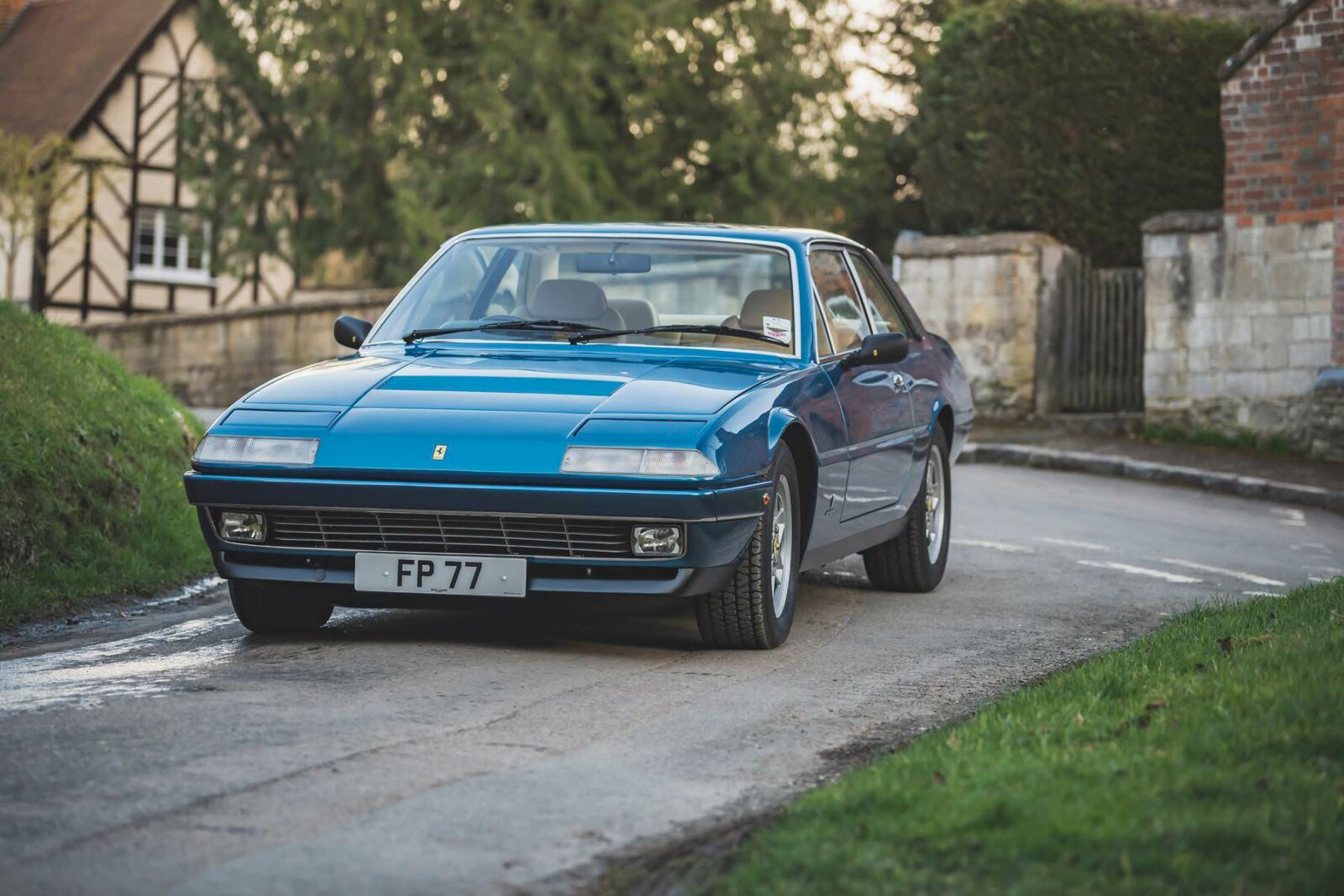 The Ferrari 412i: The Affordable Colombo V12 Ferrari
