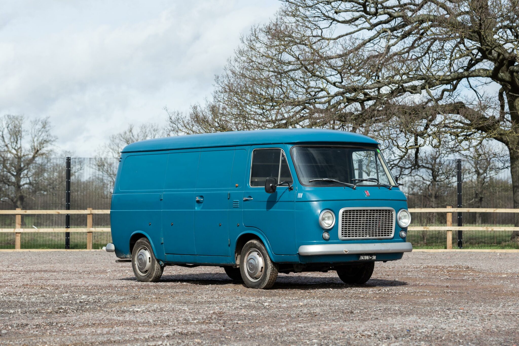 Fiat 238 Van