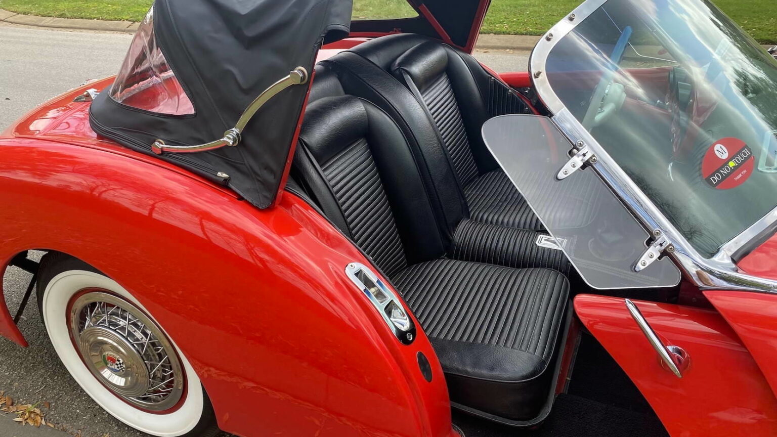 The Kaiser Darrin – "A Forgotten American Sports Car"