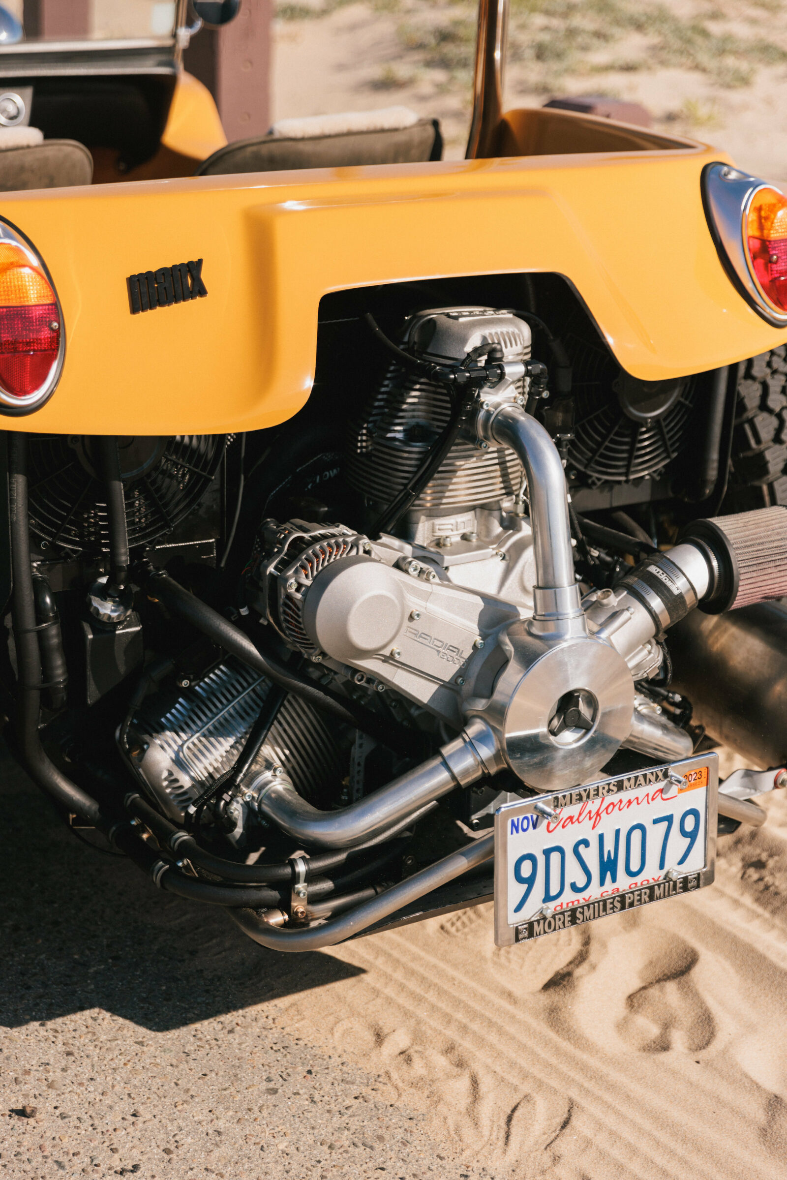 Build Your Own Meyers Manx Beach Buggy – With A 3-Cylinder Radial Engine