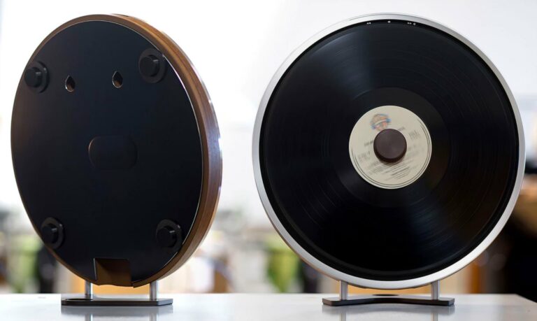 The Revolutionary Miniot Wheel 2 Record Player