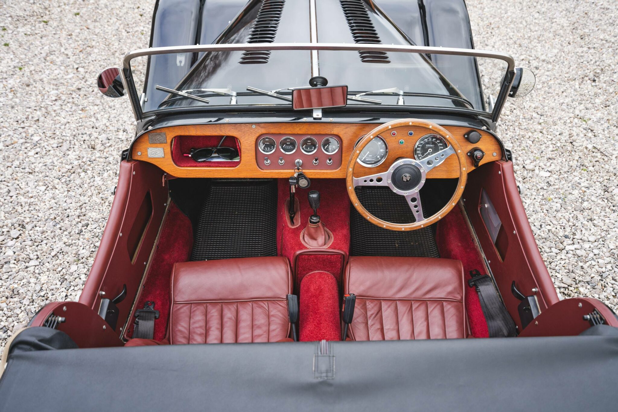 Morgan Plus 8: The Great British V8 Roadster