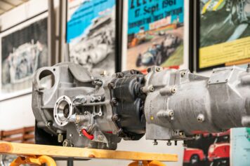 39 Years In Storage: An Original NOS Porsche 953 4x4 Drivetrain