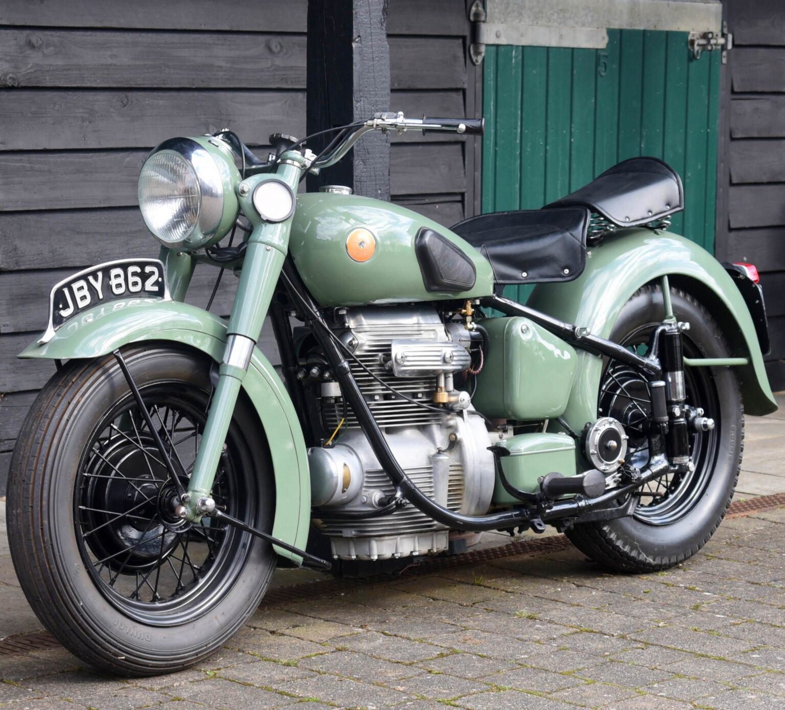 The "Gentleman's Motorcycle" – A Restored 1950 Sunbeam S7 Deluxe