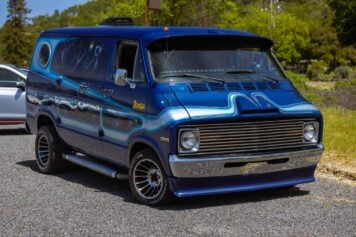 "Vandalf" Is For Sale – A 1970s Dodge Tradesman Custom V8 Van