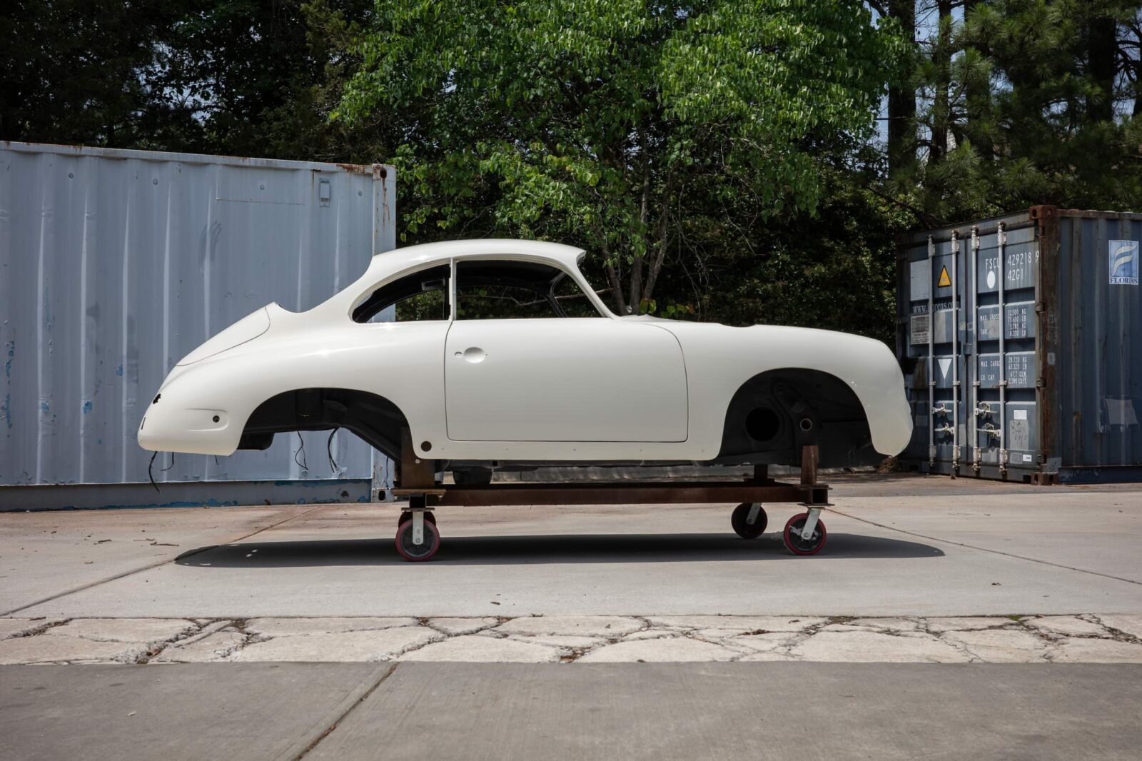 Project Car: A 1964 Porsche 356C With Engine & Transmission