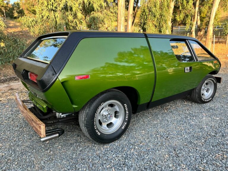 eBay Find: There's A Rare Brubaker Box For Sale