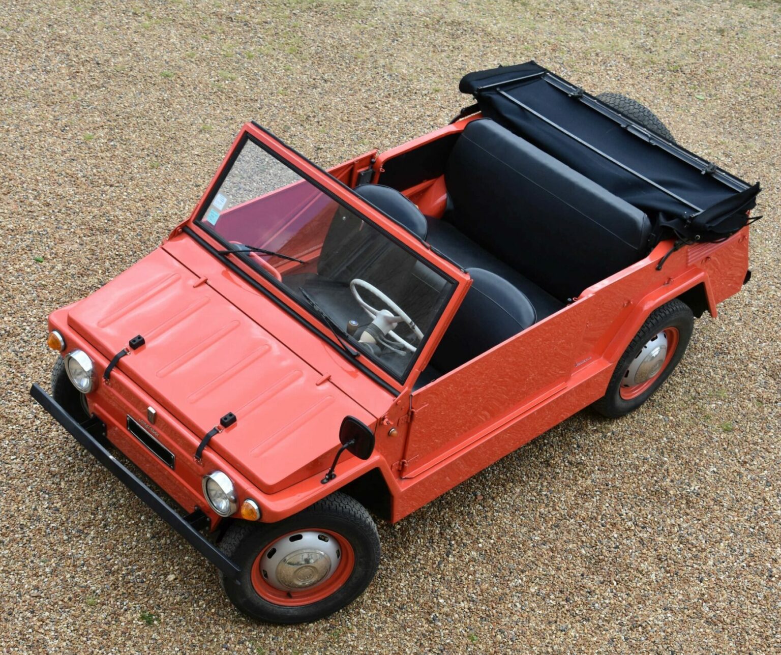 Fiat 600 Jungla: A Car Designed To Be Parachuted Out Of Military Aircraft