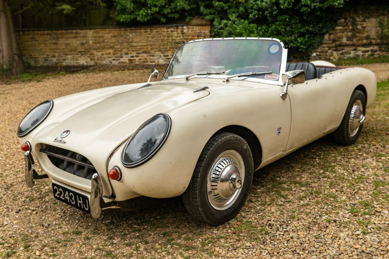 A Rare Berkeley Foursome – The British Mini Roadster