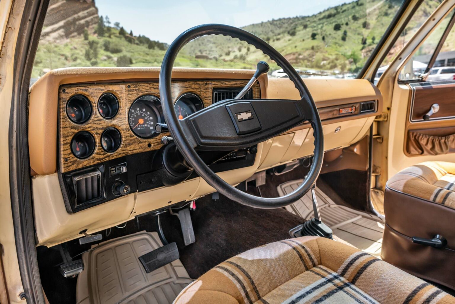 A Retro Go-Anywhere Home On Wheels: A Chevrolet K5 Blazer Cheyenne ...