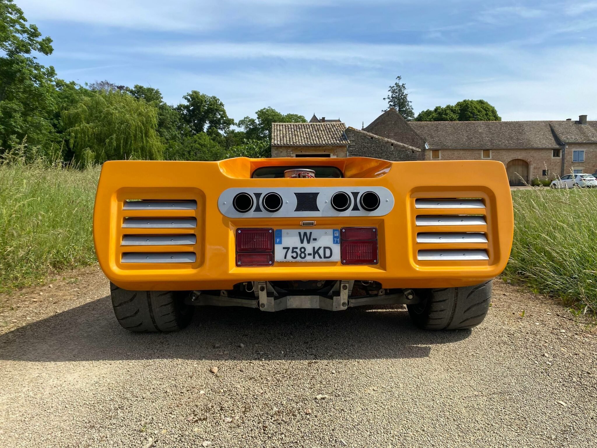 For Sale: A Rare 1970s Supercar – The Manta Mirage