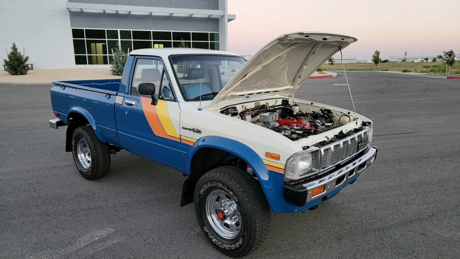 For Sale: A Beautifully Restored Vintage 1982 Toyota Pickup SR5 4×4