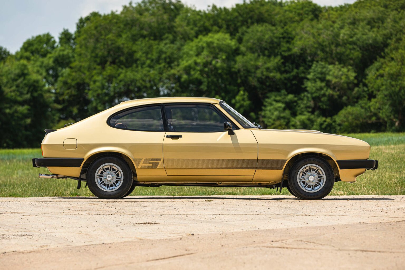 Two Original Ford Capris From "The Professionals" TV Series Are For Sale