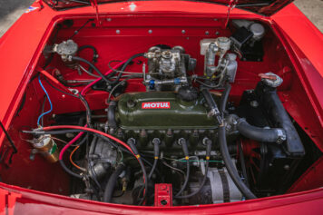 Rare Find: A 1962 Ogle SX1000 Factory Demonstrator