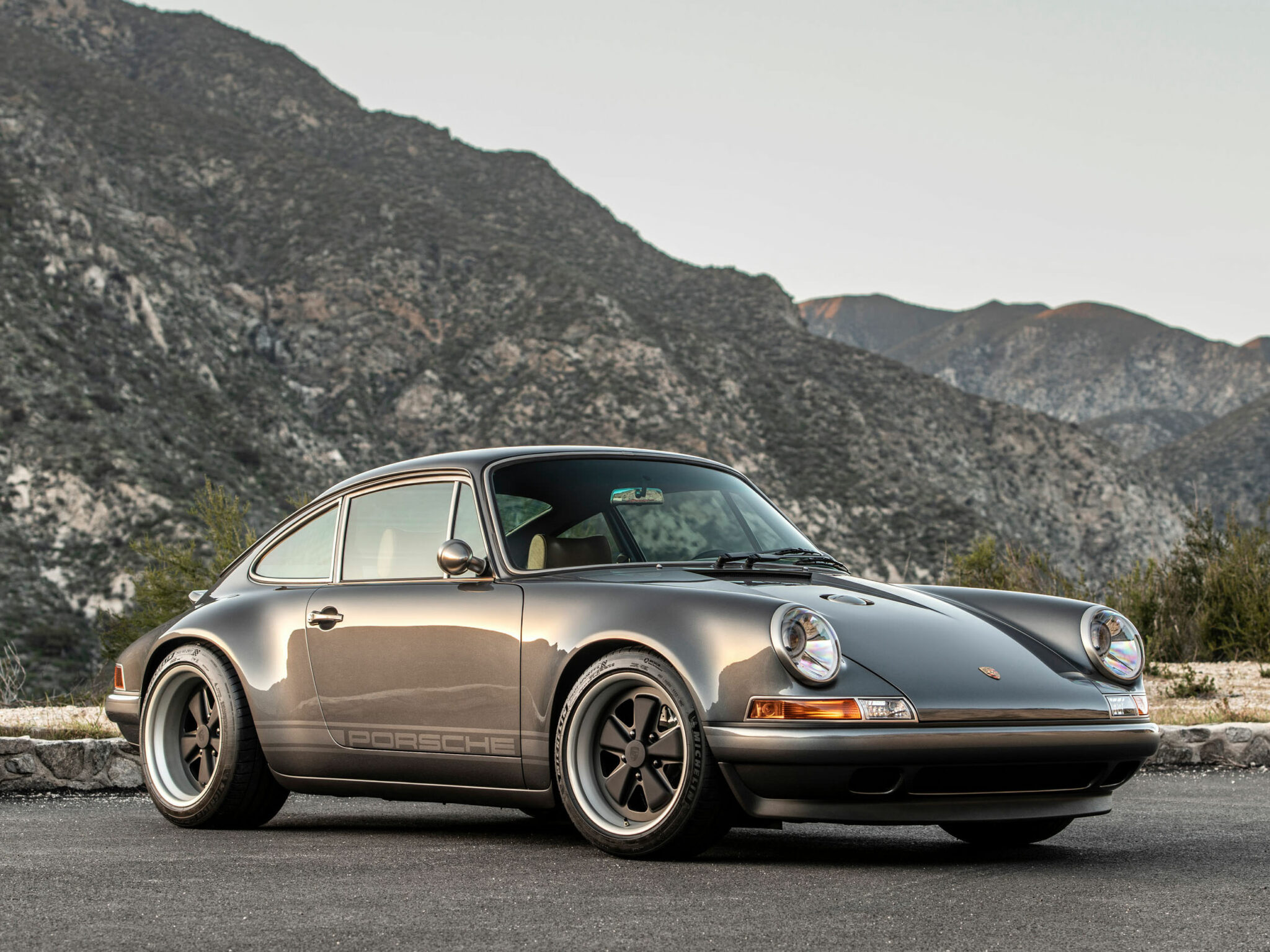 The "Lautrec Commission" – A Porsche 911 Reimagined by Singer