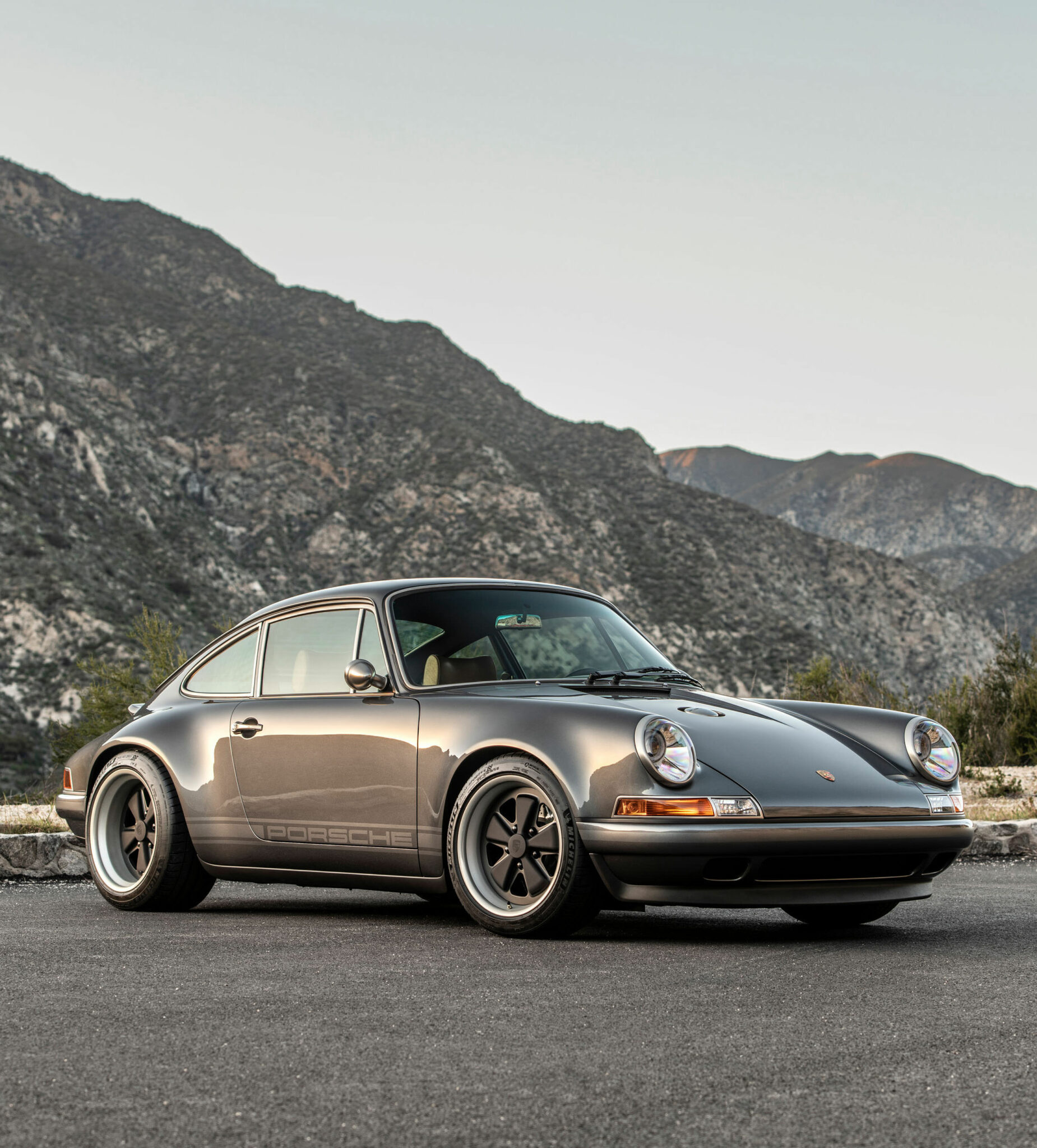 The "Lautrec Commission" – A Porsche 911 Reimagined by Singer