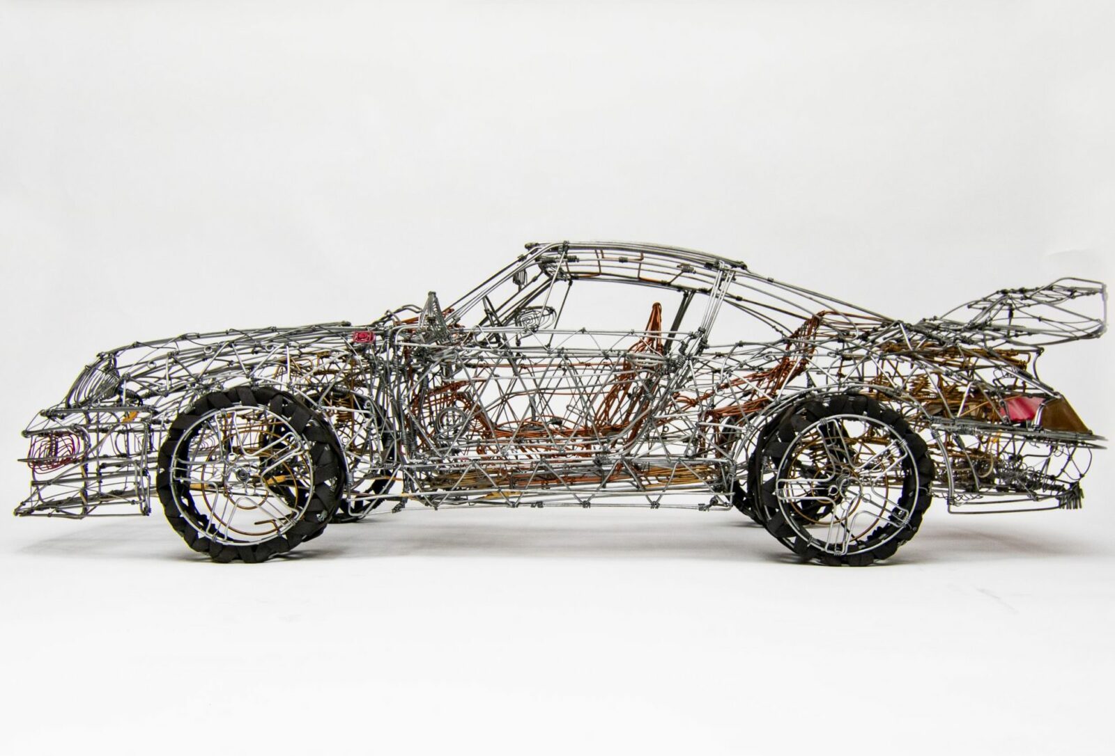 A 1:3 Scale Porsche 993 Turbo Made Entirely From Woven Wire