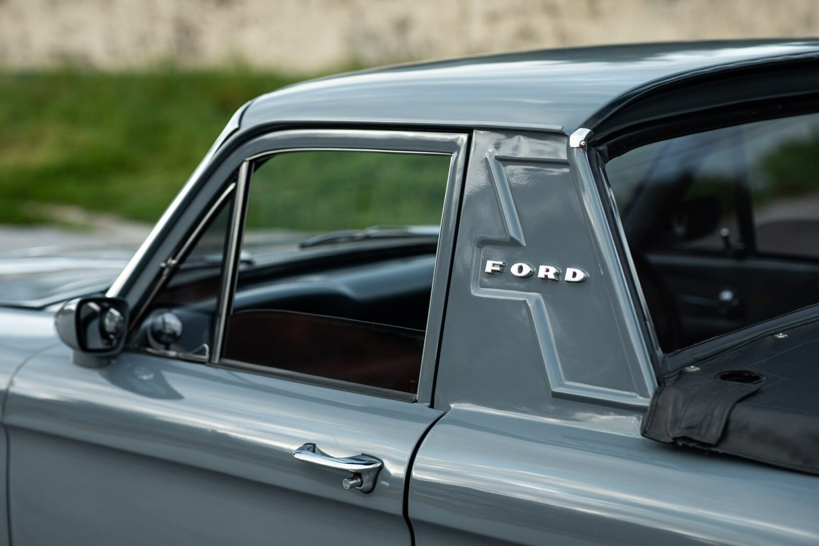 An Australian Sleeper: A Discretely Upgraded Ford Falcon XL Ute