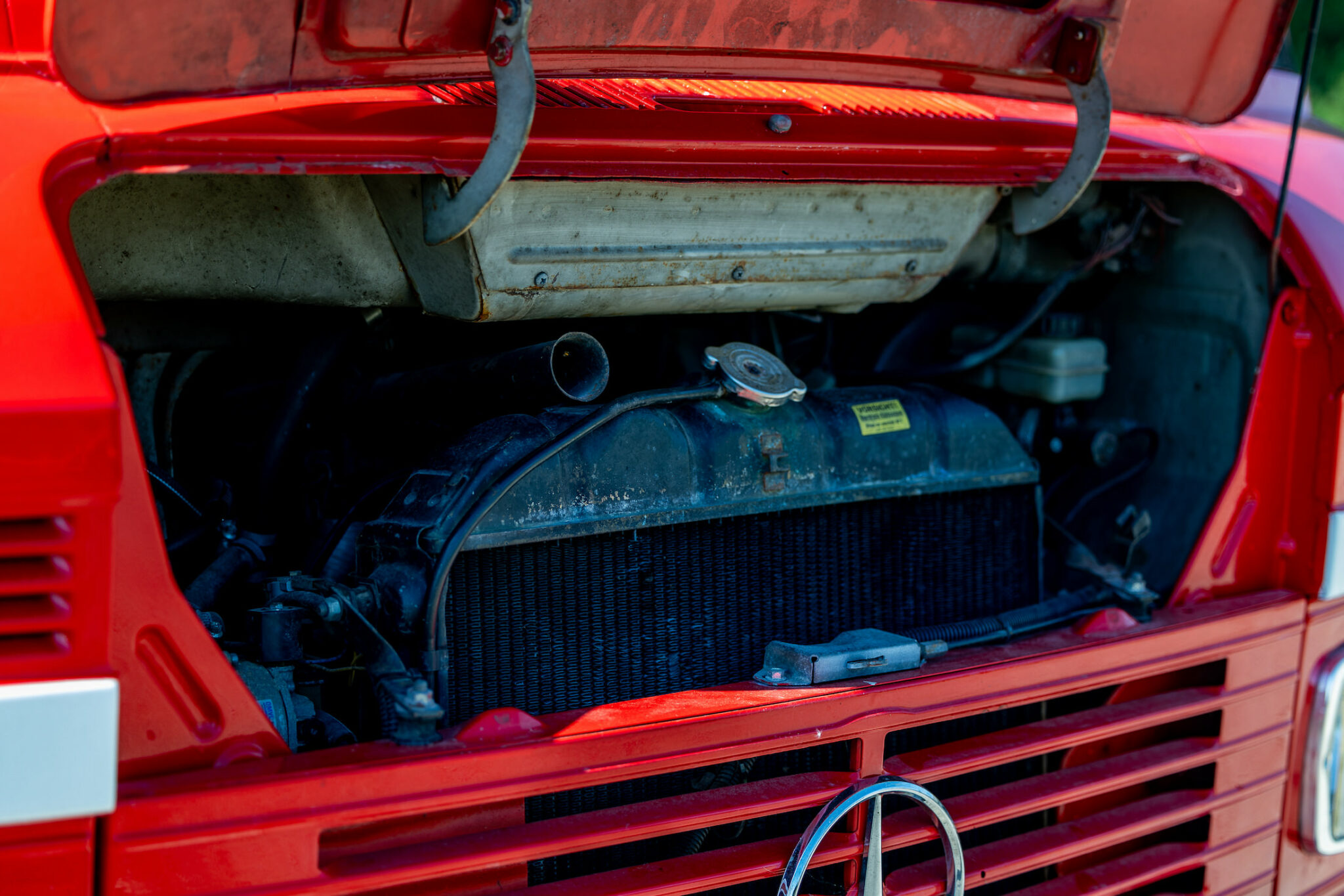 Camper Conversion: 1976 Mercedes-Benz T2 Fire Truck – $14,970+ USD