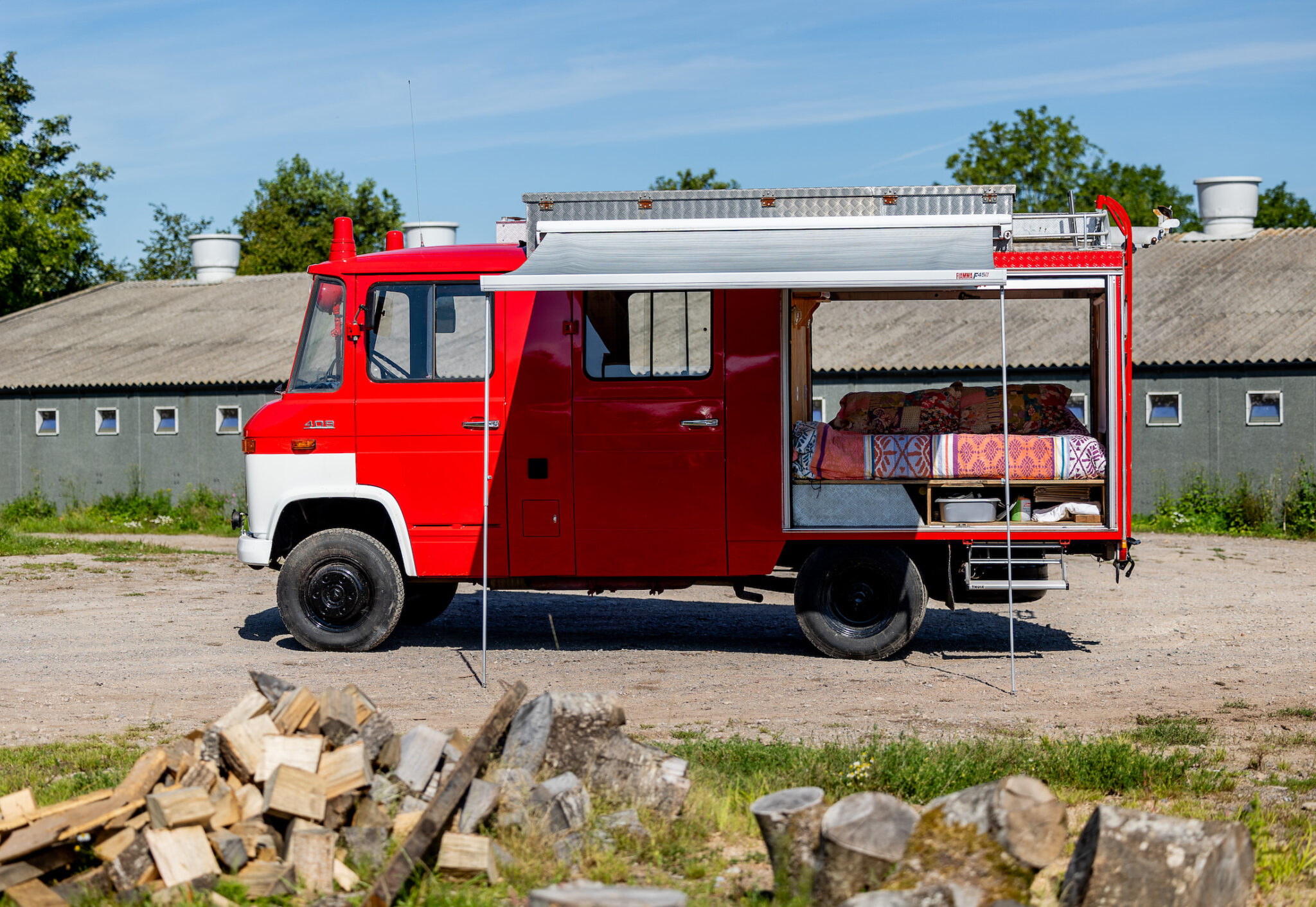 Camper Conversion: 1976 Mercedes-Benz T2 Fire Truck – $14,970+ USD