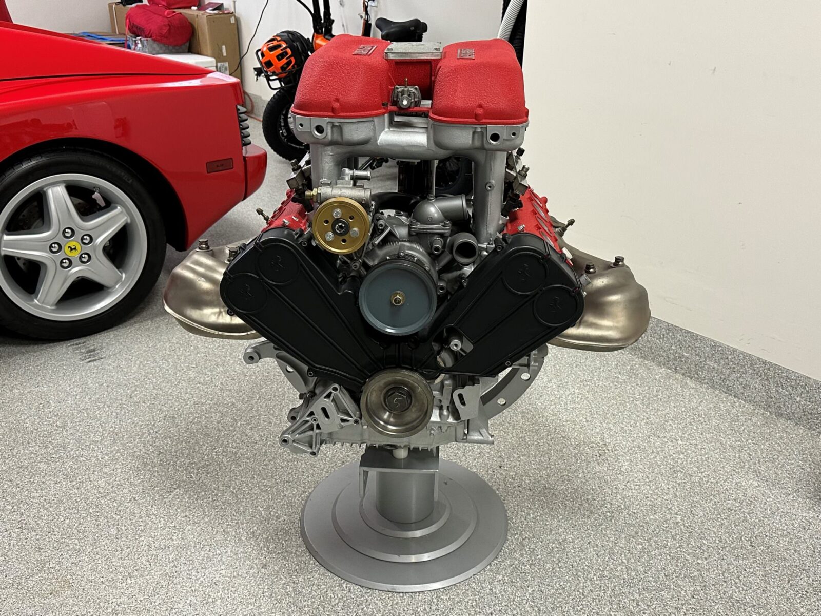 A Ferrari 360 Modena F131 V8 Display Engine