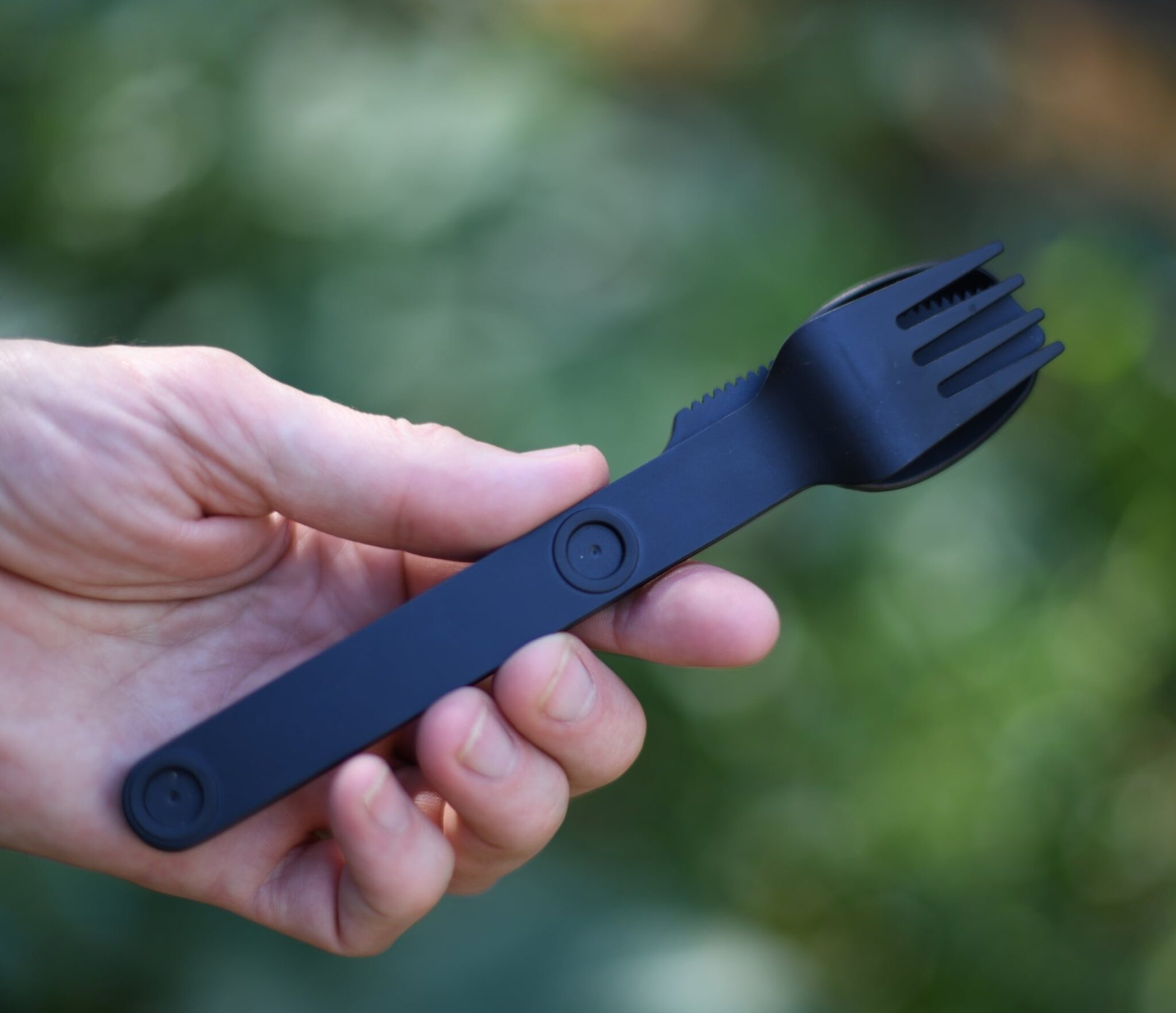 Magware - A Magnetic Aluminum Utensil Set From Full Windsor