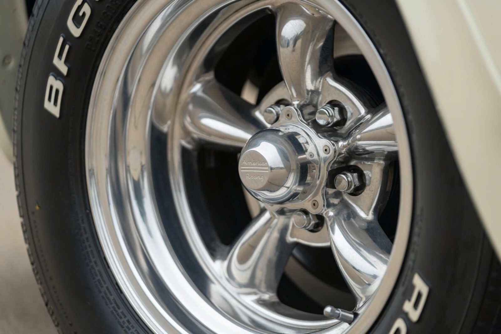 A 1979 Dodge Magnum: An "Affordable" NASCAR Aero Racer – $30,000+