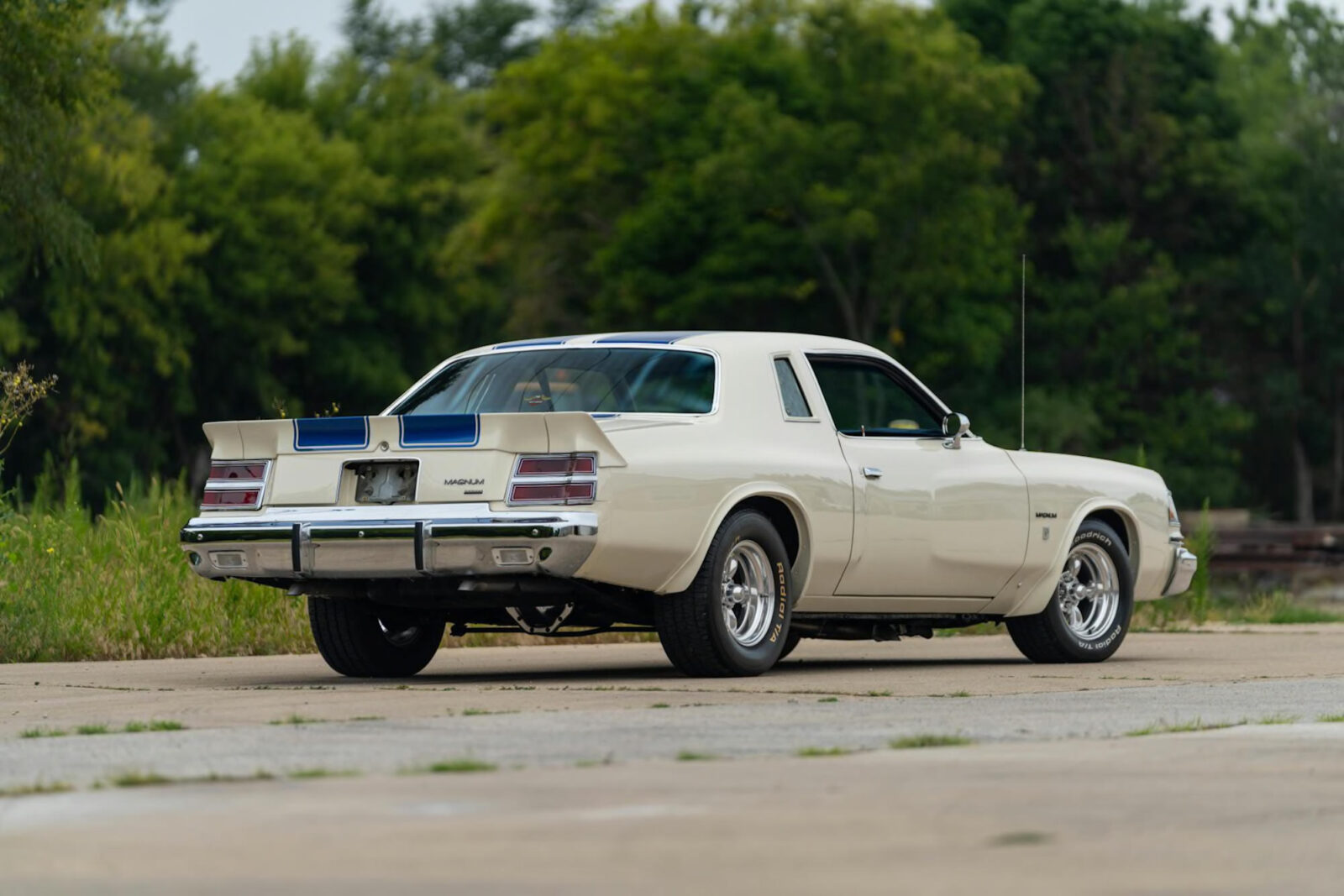 A 1979 Dodge Magnum: An "Affordable" NASCAR Aero Racer – $30,000+
