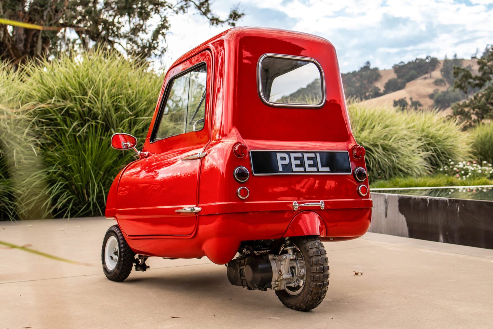 For Sale: The Smallest Electric Car On Earth – The Peel P50