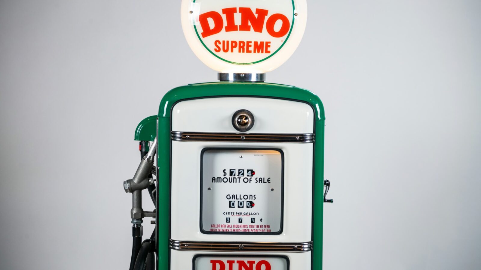 A Restored 1950s Sinclair Dino Supreme Gas Pump