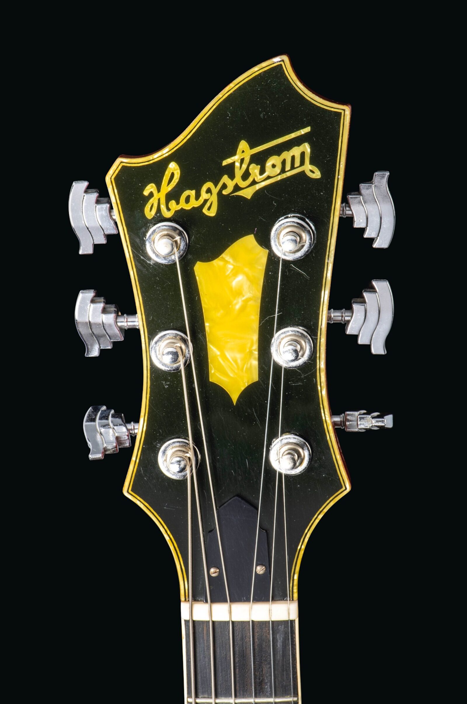 Dire Straits: Mark Knopfler's Swedish-Built Hagström Electric Guitar ...