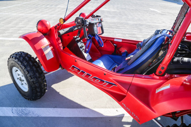Retro Buggy: A 1990 Honda Pilot FL400R
