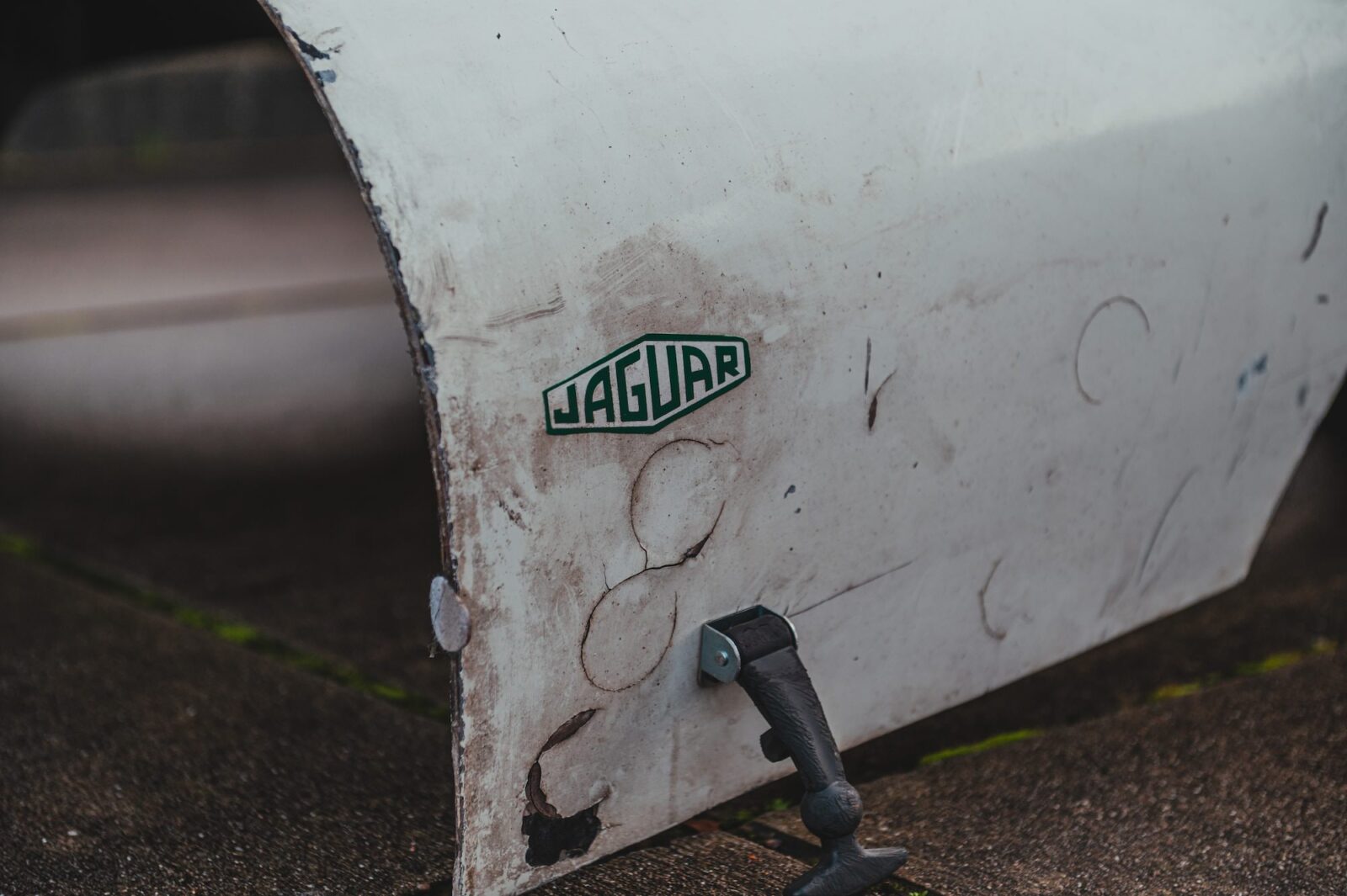 Art Or Spare Part? A Jaguar E-Type Front End