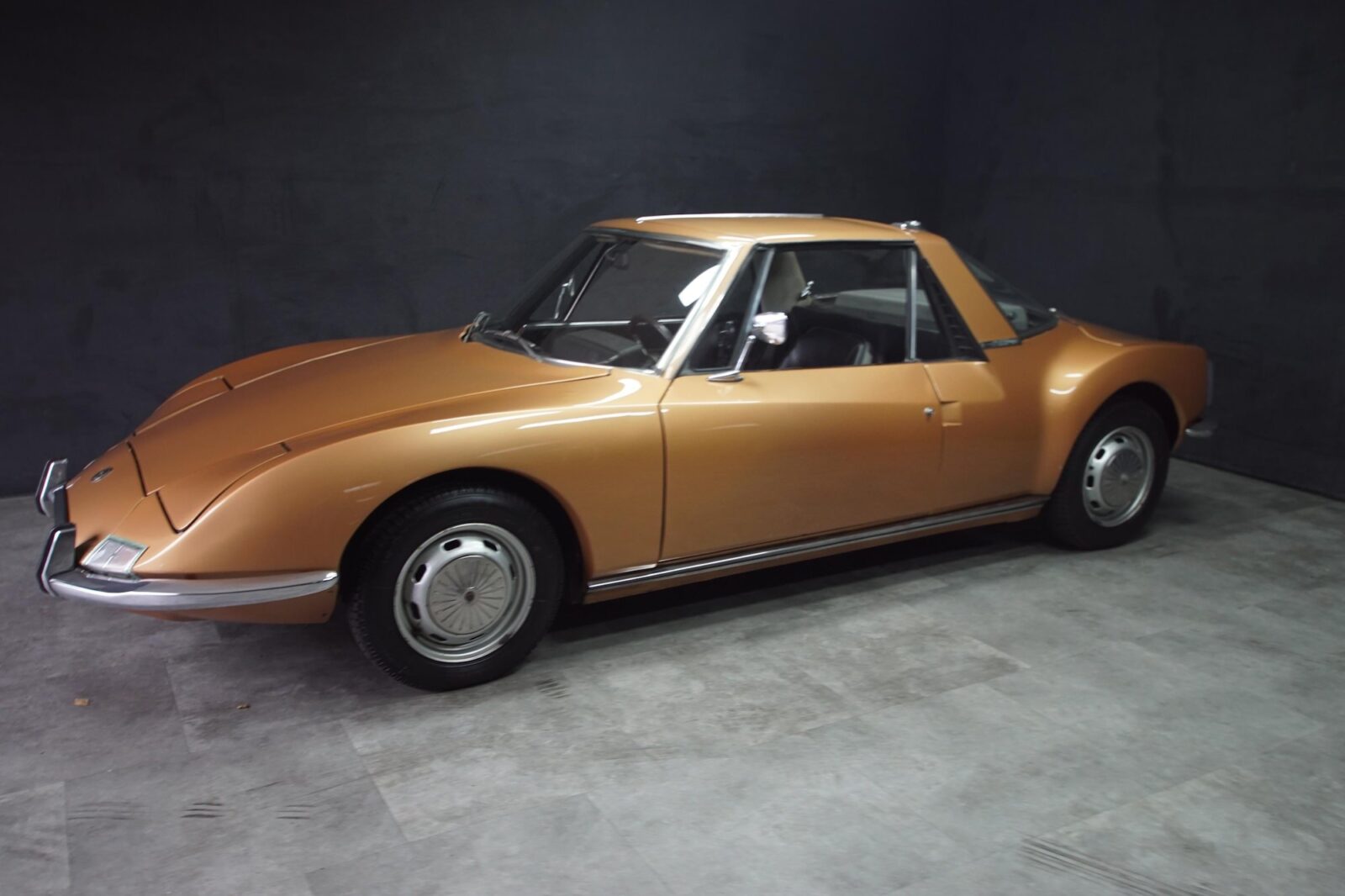 The Rare Mid-Engined Matra 530 LX