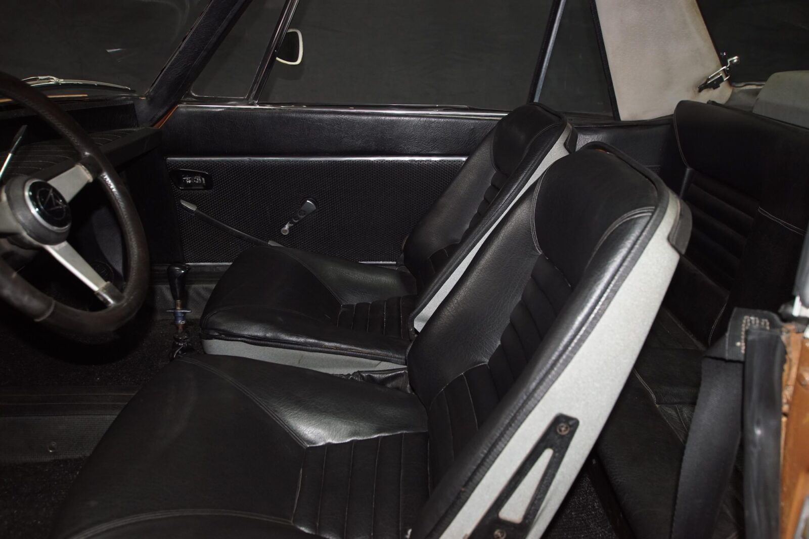 The Rare Mid-Engined Matra 530 LX