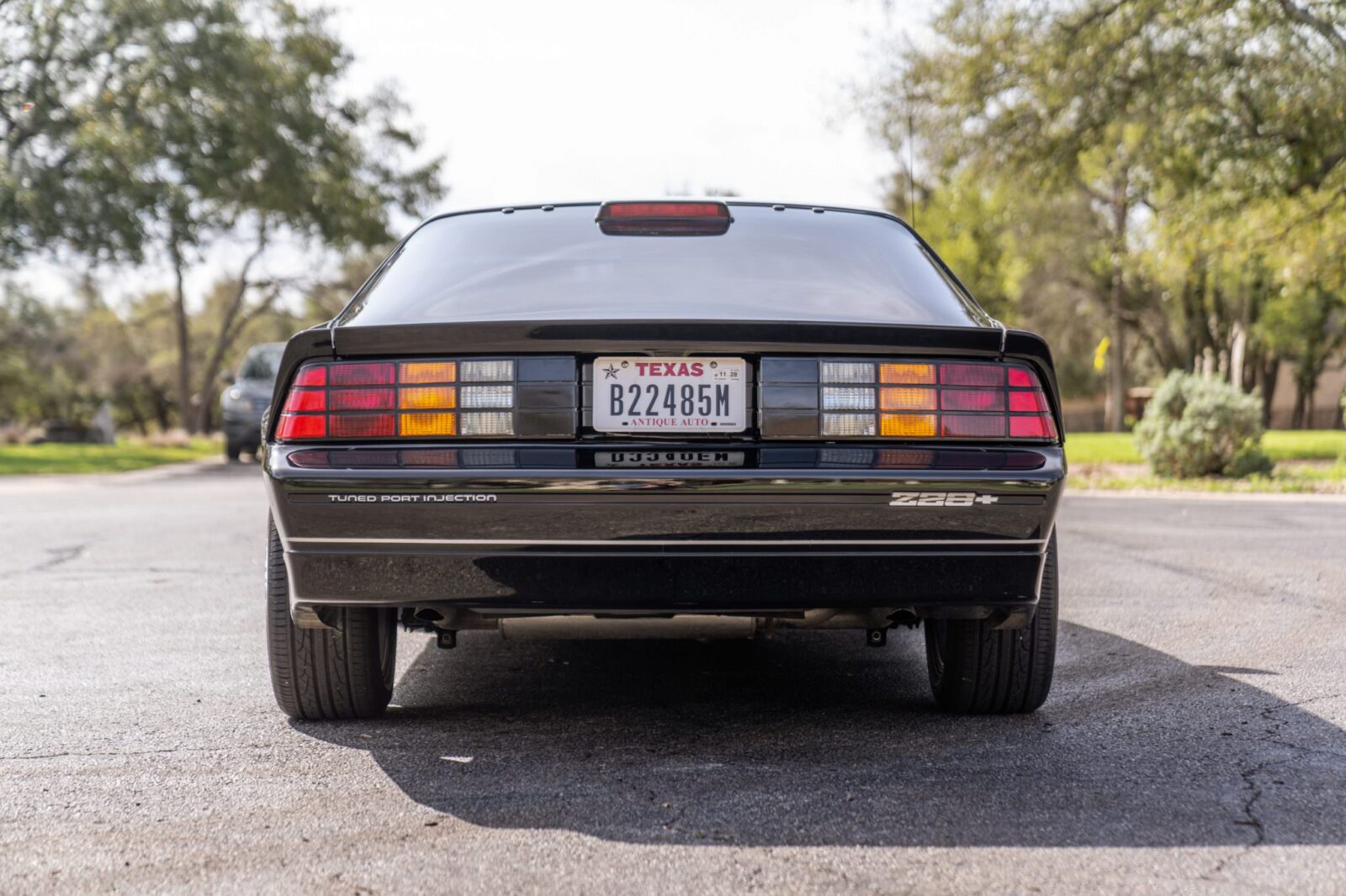 Rescued After 30 Years In Storage: A 1986 Chevrolet Camaro Z28 IROC-Z