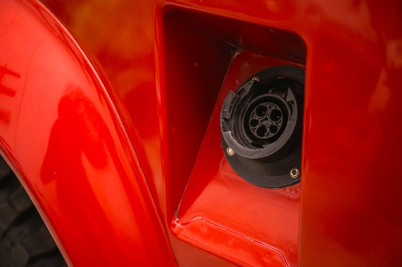 For Sale: An Unusual 100% Electric Land Rover Defender 90