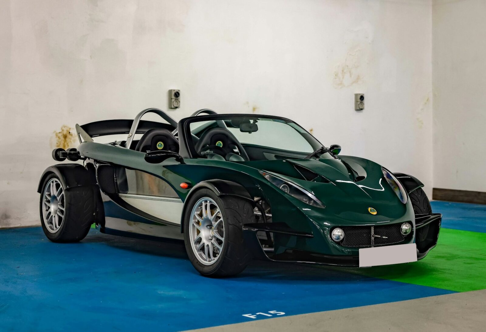 "The Forgotten Lotus" – The Extraordinary Lotus 340R