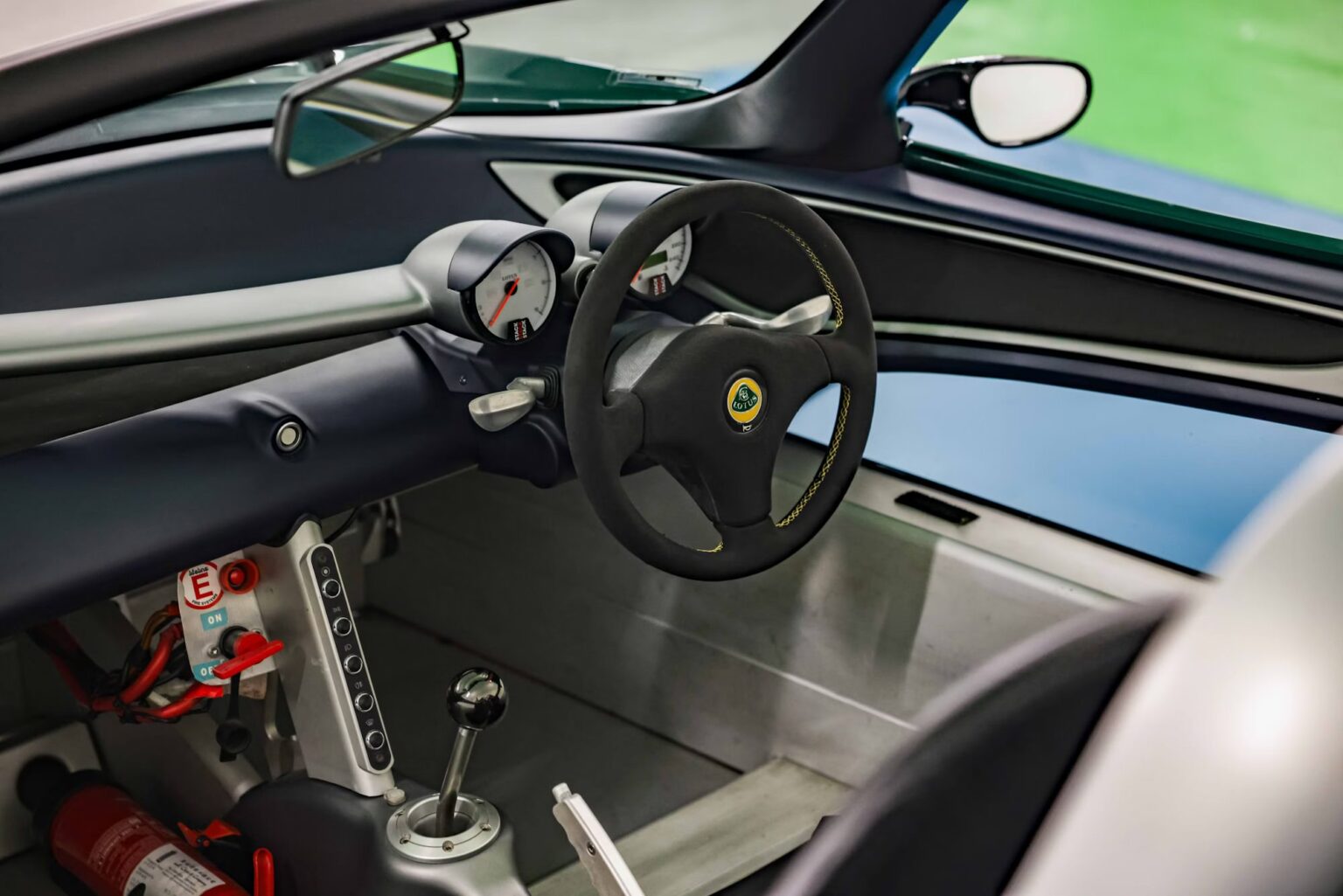 "The Forgotten Lotus" – The Extraordinary Lotus 340R