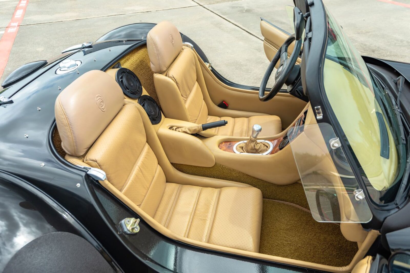 Unusual Machines: The Panoz AIV "Aluminum Intensive Vehicle"