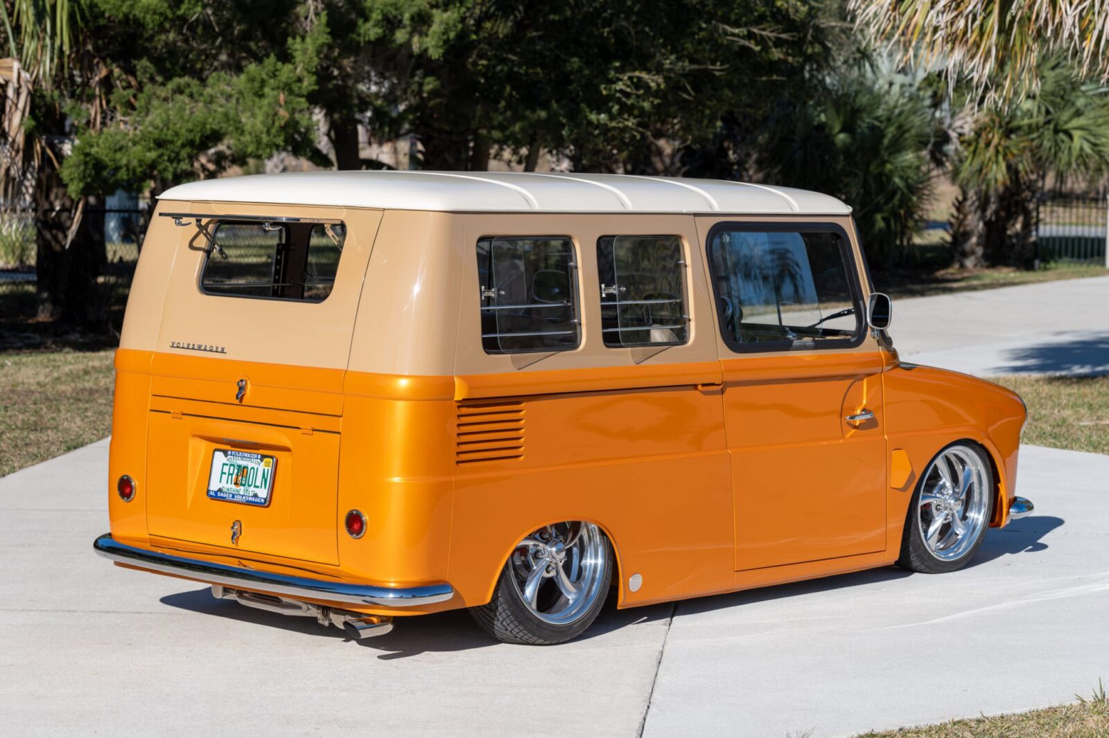 Strange Machines: A 1972 Volkswagen Type 147 Kleinlieferwagen “Fridolin”