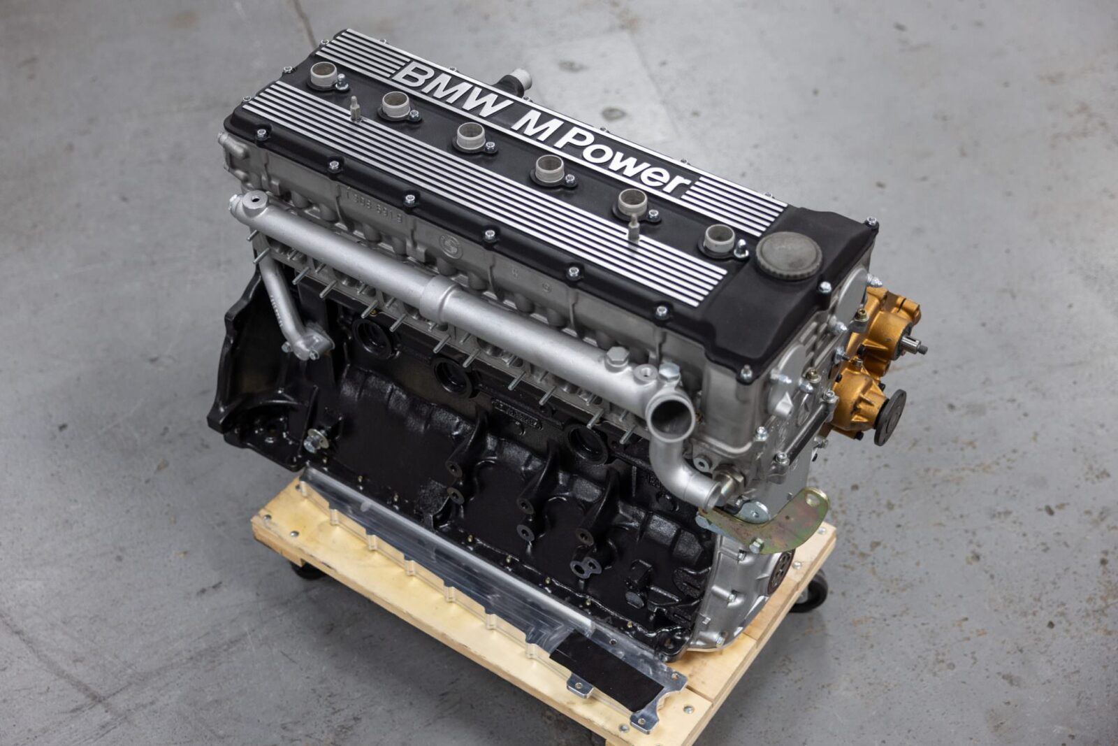 For Sale: A Freshly Rebuilt 4.0 Liter BMW S38B35 Engine