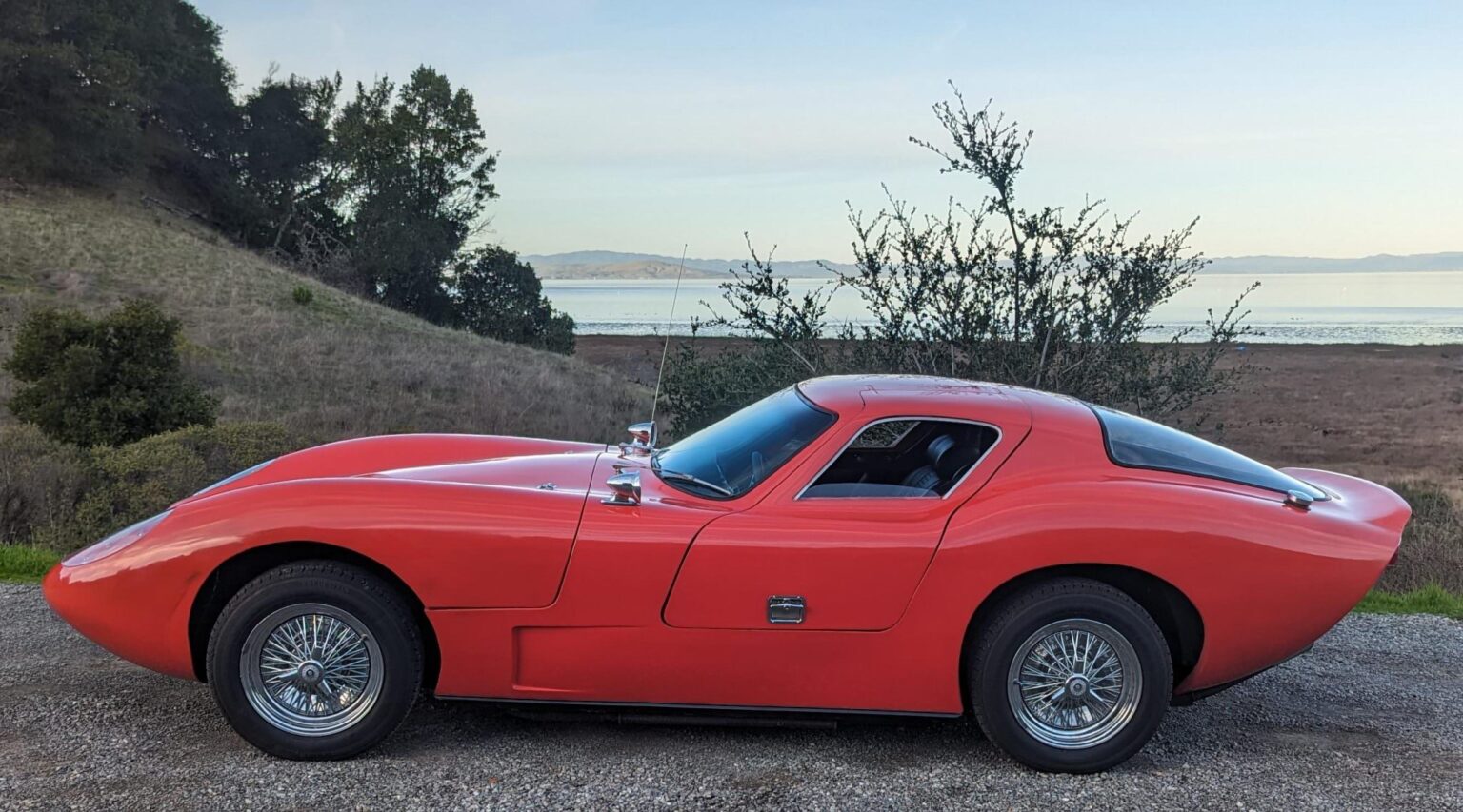 The Fiberfab Caribee: A Little-Known American Gullwing Coupe