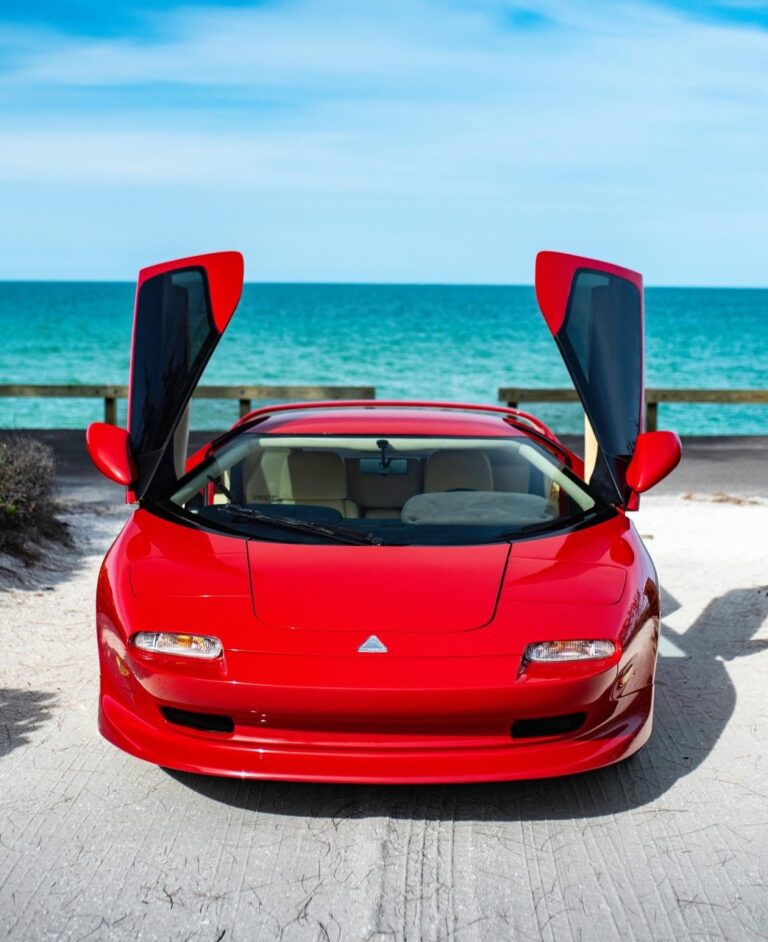 America's Forgotten (Lamborghini-Based) Supercar: The Vector M12
