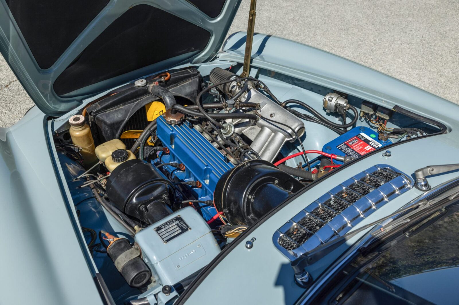 The Swedish Ute: A Unique 1973 Volvo 1800ES Pickup Conversion