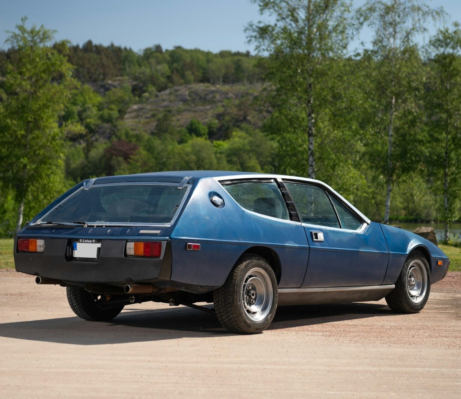 "The Forgotten Lotus" – A 1979 Lotus Elite Project Car