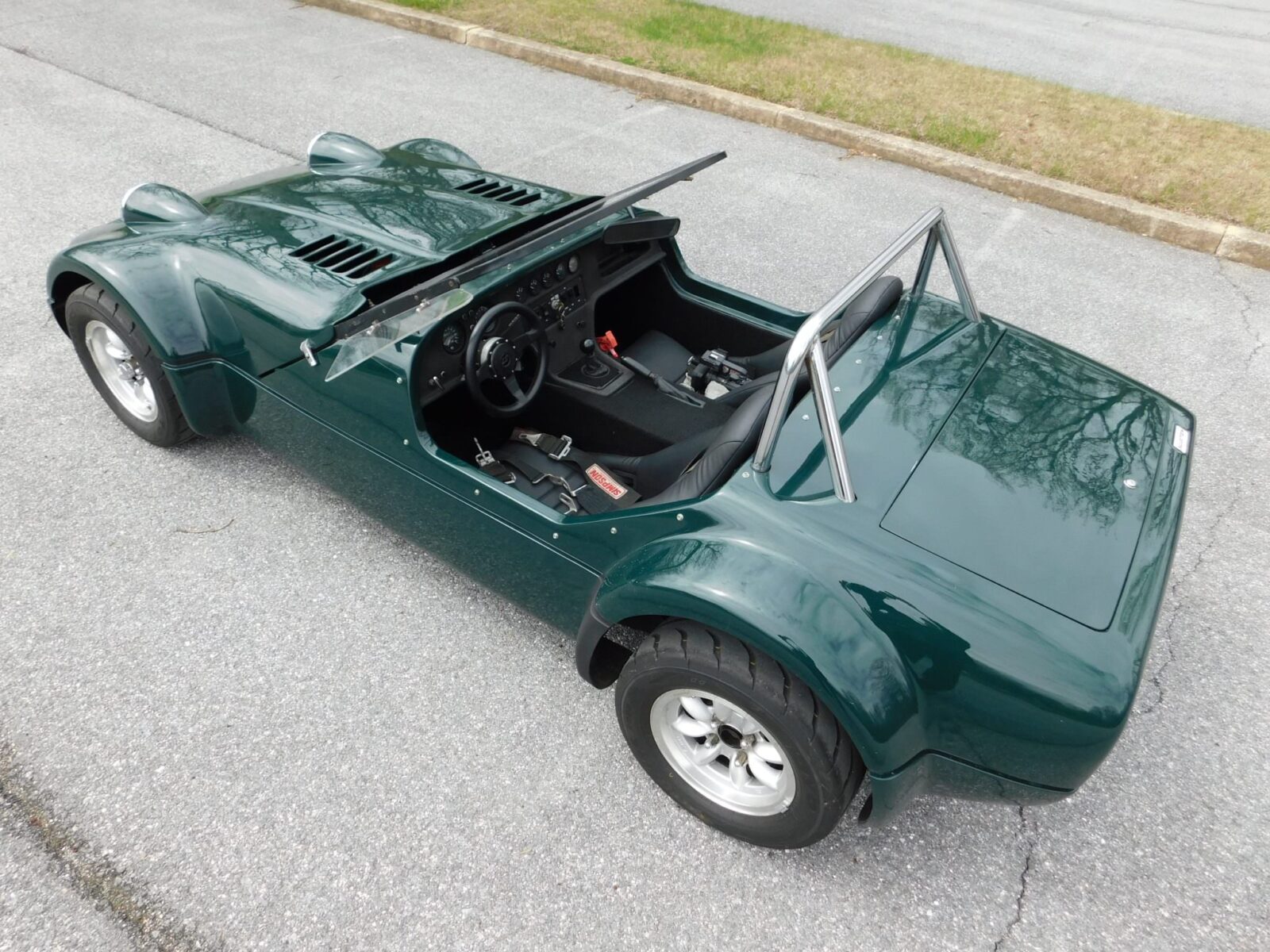 For Sale: A Maxton Rollerskate – The Sports Car Made In Colorado