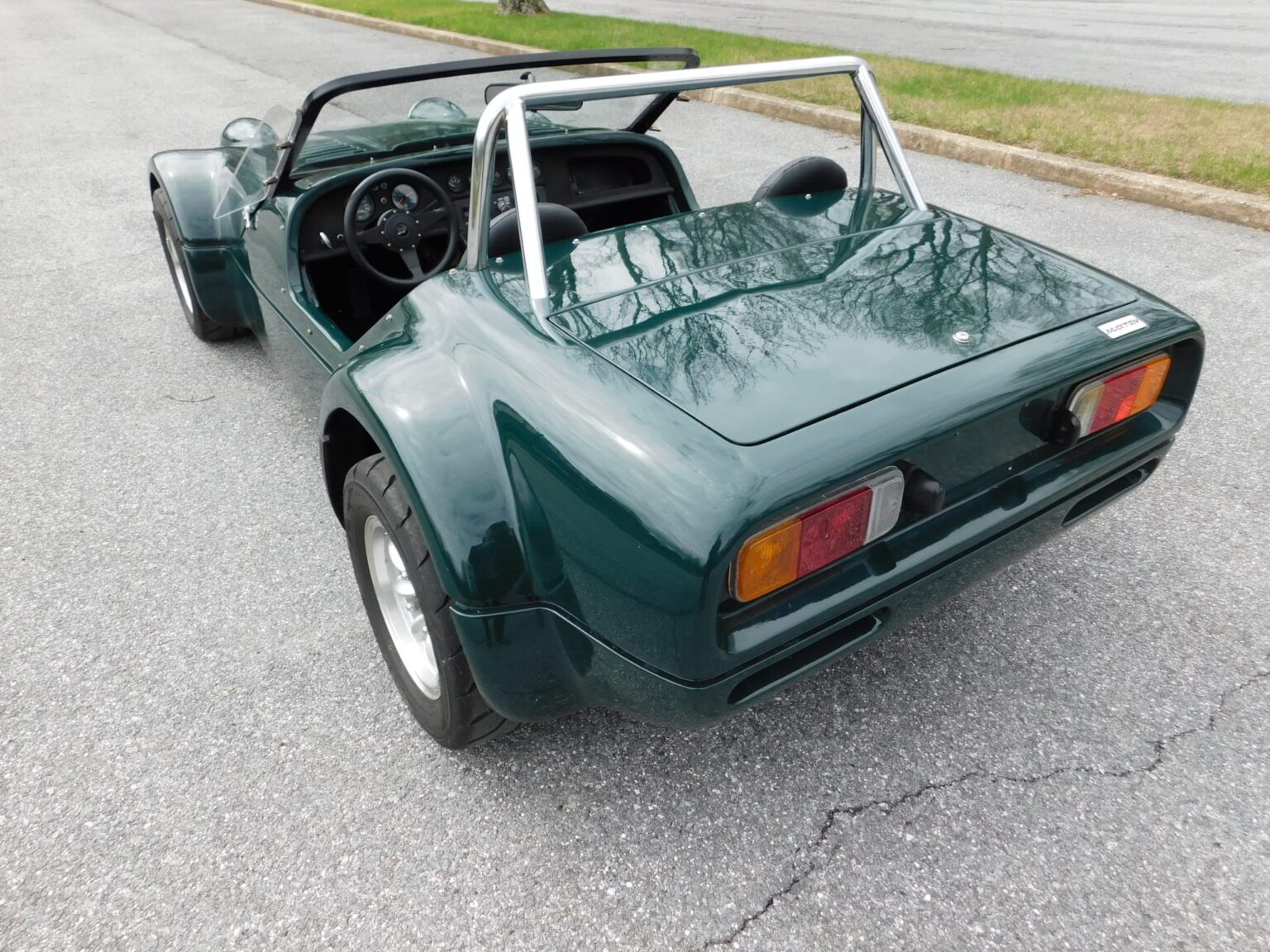 For Sale: A Maxton Rollerskate – The Sports Car Made In Colorado